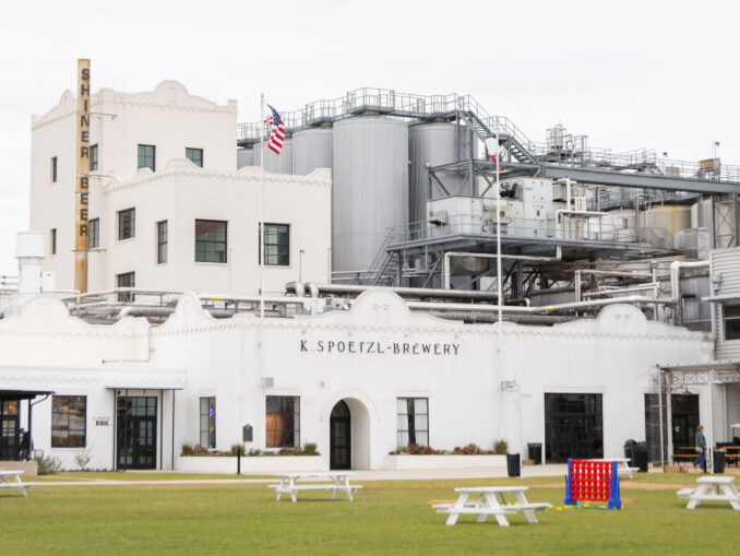 Shiner Unveils New Summer Brews: Shandy Lemonade Variety Pack & Ruby ...